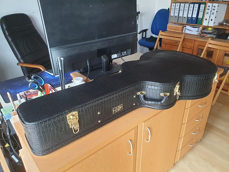 Guild Premium Jumbo Guitar Case 2022 - Schwarz | Reverb