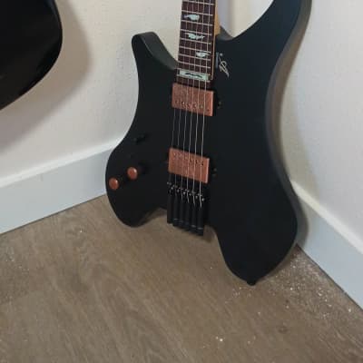 Left Handed Agile Geodesic 625 Custom | Reverb