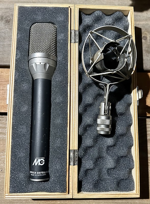 Neumann/Microtech Gefell M71 Cardioid Large Diaphragm | Reverb