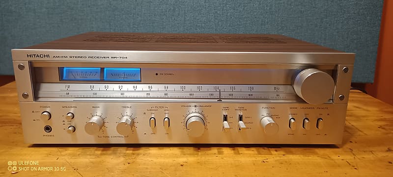 Hitachi SR-704 1978 - Silver | Reverb