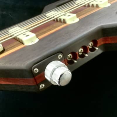 JD Guitars 2024 Geo Bass 6 | Reverb