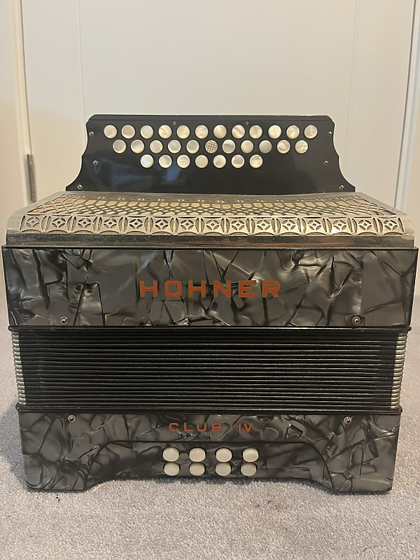 Hohner Club IV Accordion - 1950 - 1960 - Marble | Reverb UK
