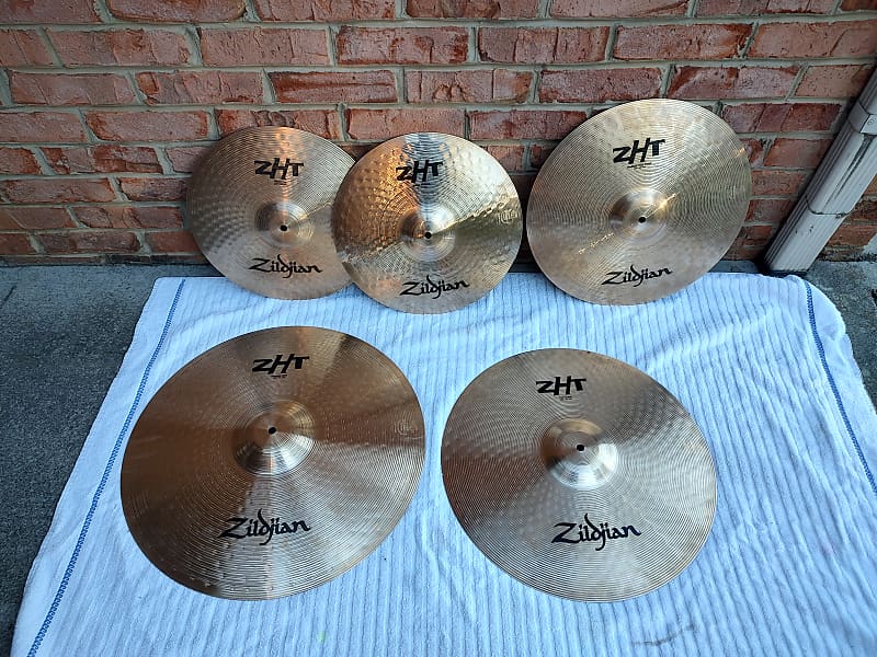 Zildjian ZHT 4 Pro 5 pc Cymbal set includes 18" Fast | Reverb