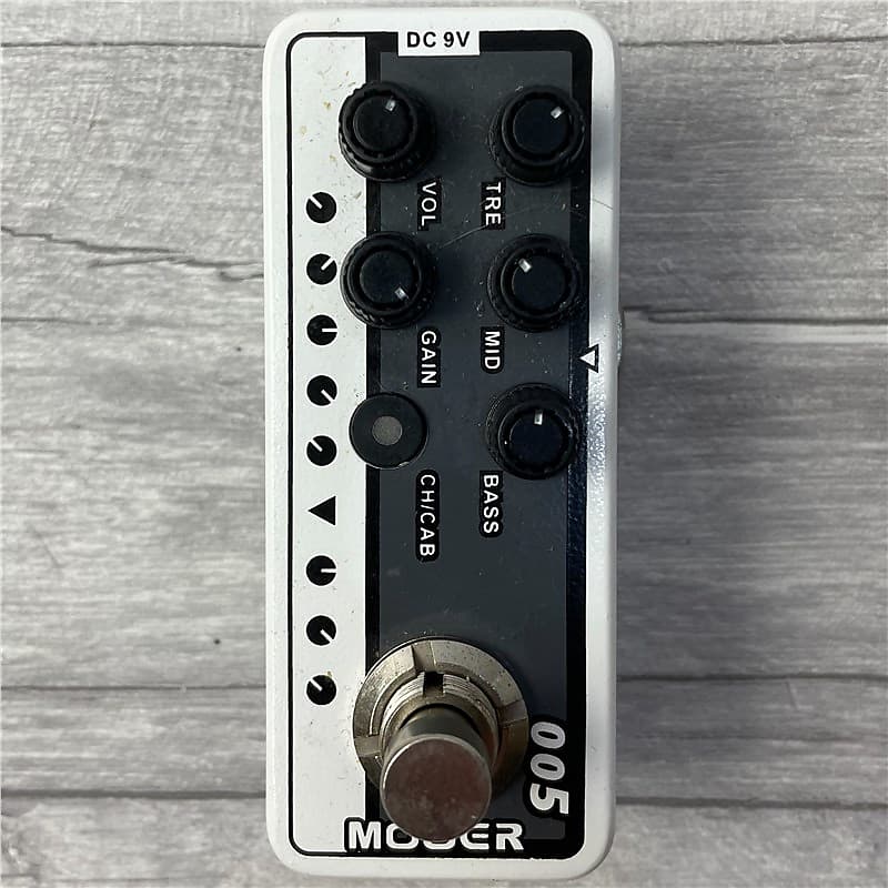 Mooer 005 Brown Sound 3 Preamp Pedal, Second-Hand | Reverb
