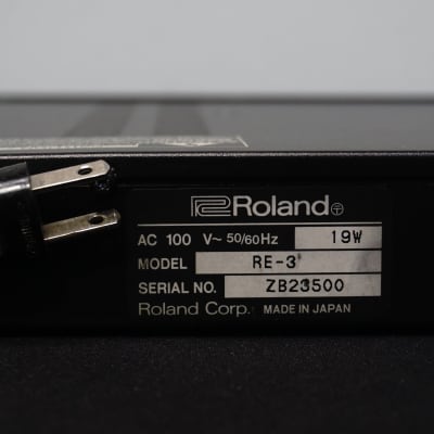 Roland RE-3 Space Echo / Digital Echo 1U Rack Mount Effects | Reverb
