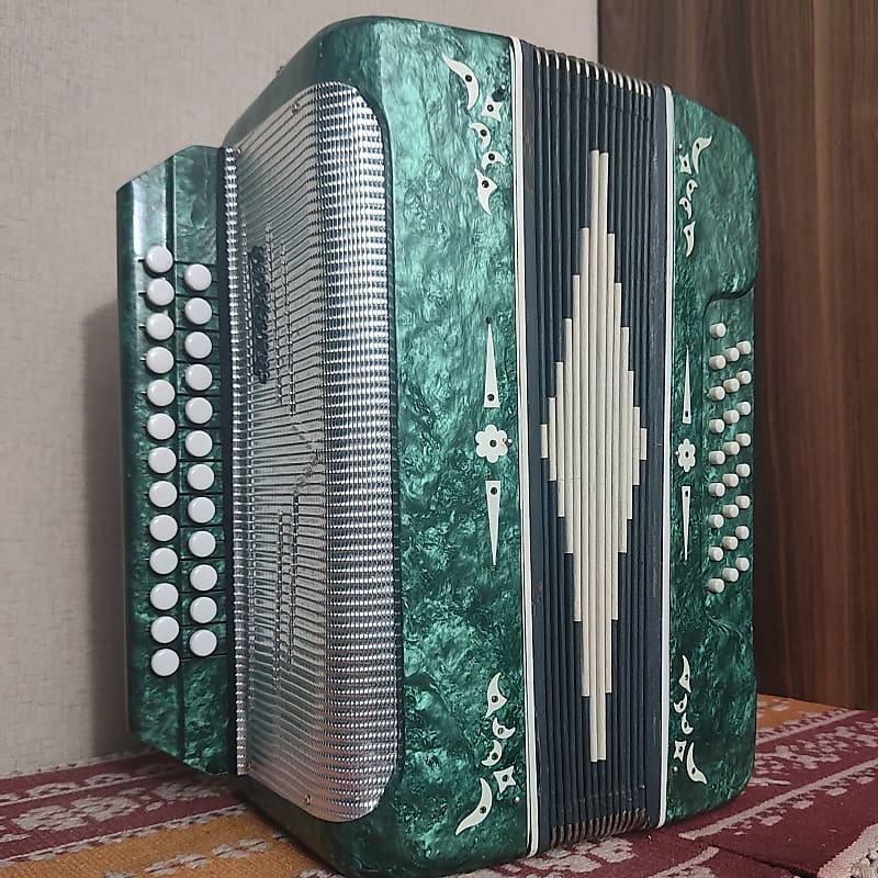 Belarus Register Garmoshka C major | Reverb España