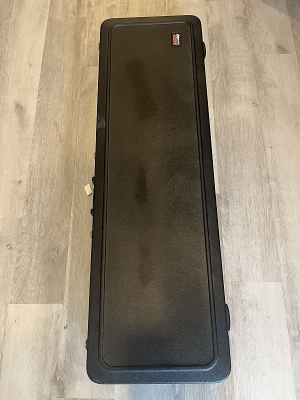 Gator GC-Bass Hard Shell Case | Reverb