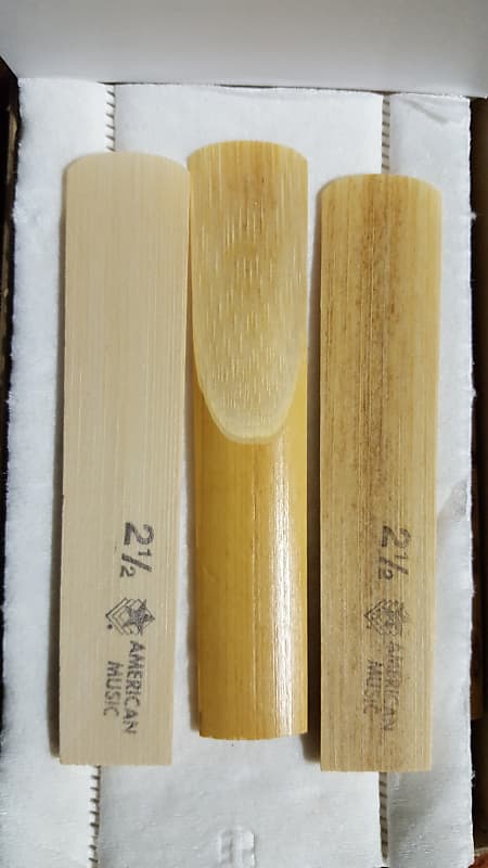 Box of 8 American Music 2.5 Bari Saxophone Reeds, Unused In | Reverb
