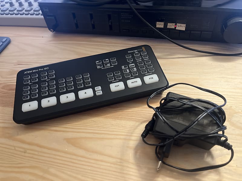 Atem Mini Pro ISO 2020 Blackmagic Design | Reverb