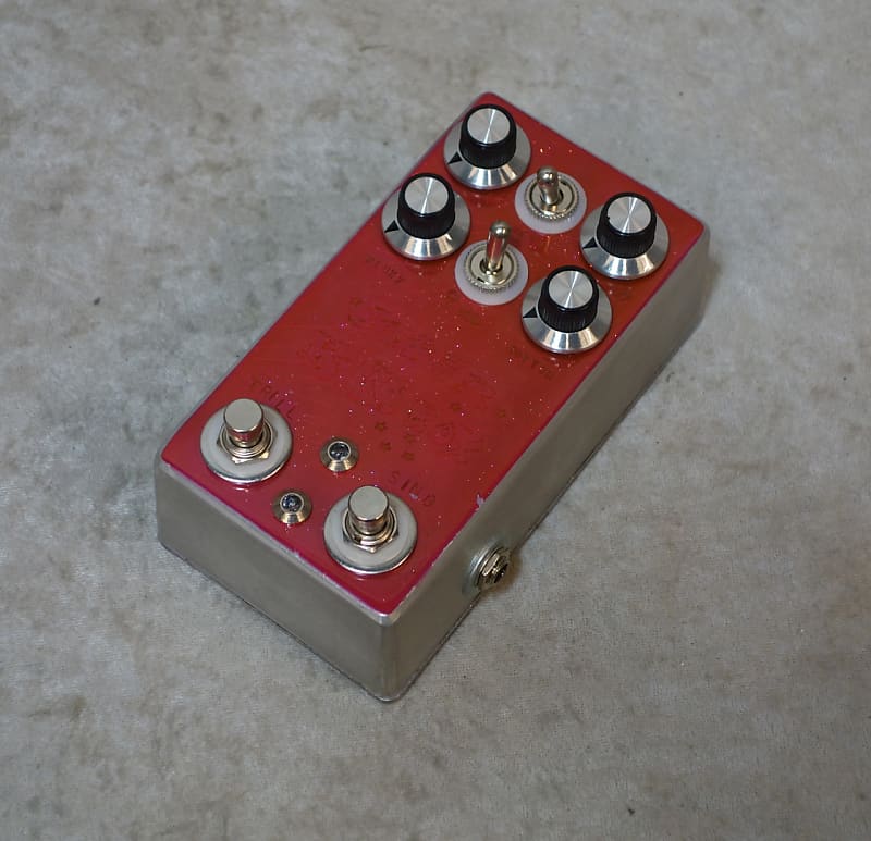 Gugu Flux Machine Super Bird Box oscillating fuzz pedal | Reverb