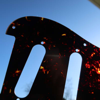 Fender Stratocaster Pickguard '54 - '58 Tortoise / Nitrate | Reverb