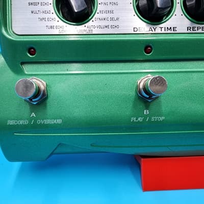 Line 6 DL4 Delay Modeler Guitar Bass Effect Pedal Vintage | Reverb