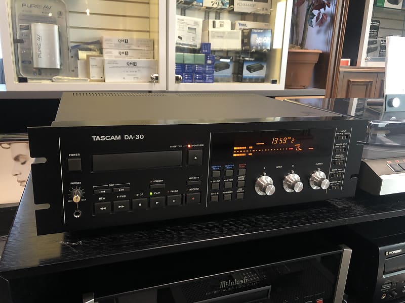 Tascam / Teac DA-30 Digital Audio Tape DAT Recorder | Reverb