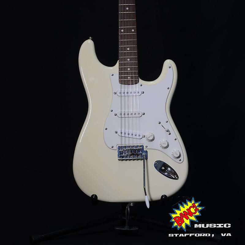Used Squier Strat (Cream) | Reverb