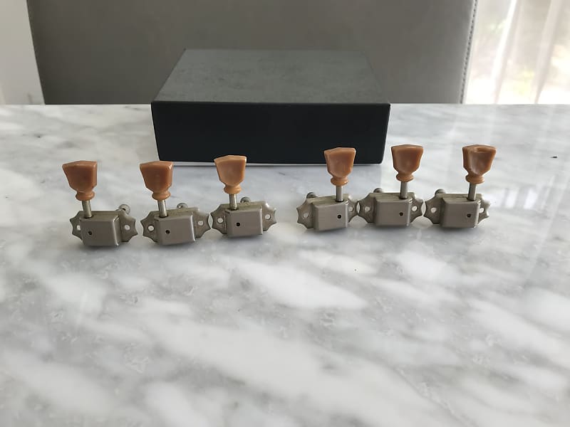 Shrunken”Kluson Style tuning Machines Keystone 3+3 Tuners for | Reverb