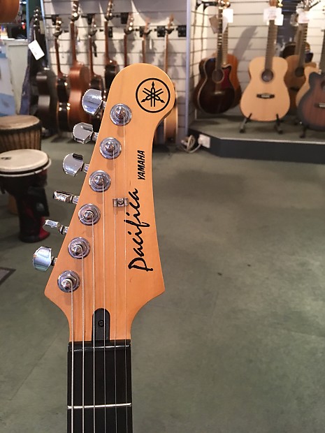 Yamaha Pacifica 112 1995 Yellow Natural Satin with Rosewood Yamaha Pacifica 112 1995 Yellow Natural Satin with Rosewood