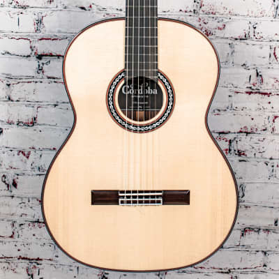 Yulong Guo 2013 Soloist Classical Guitar, Natural w/ Case | Reverb