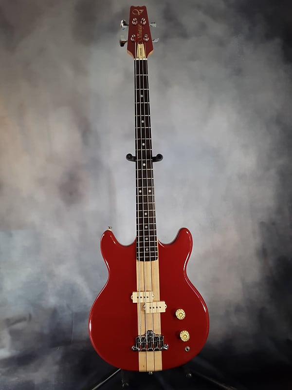 Vantage Vantage VS600B “Witch Bass” Guitar with Original | Reverb