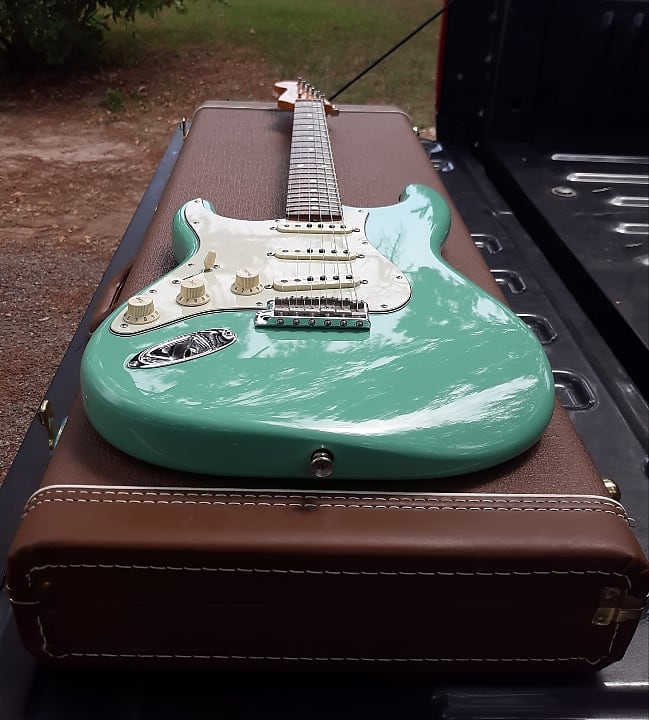 Fender American Vintage '62 Stratocaster Left-Handed | Reverb