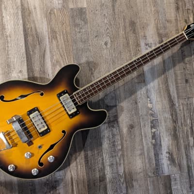 Kent Model 822 Vintage 1960s Hollow Body Electric Bass | Reverb Canada