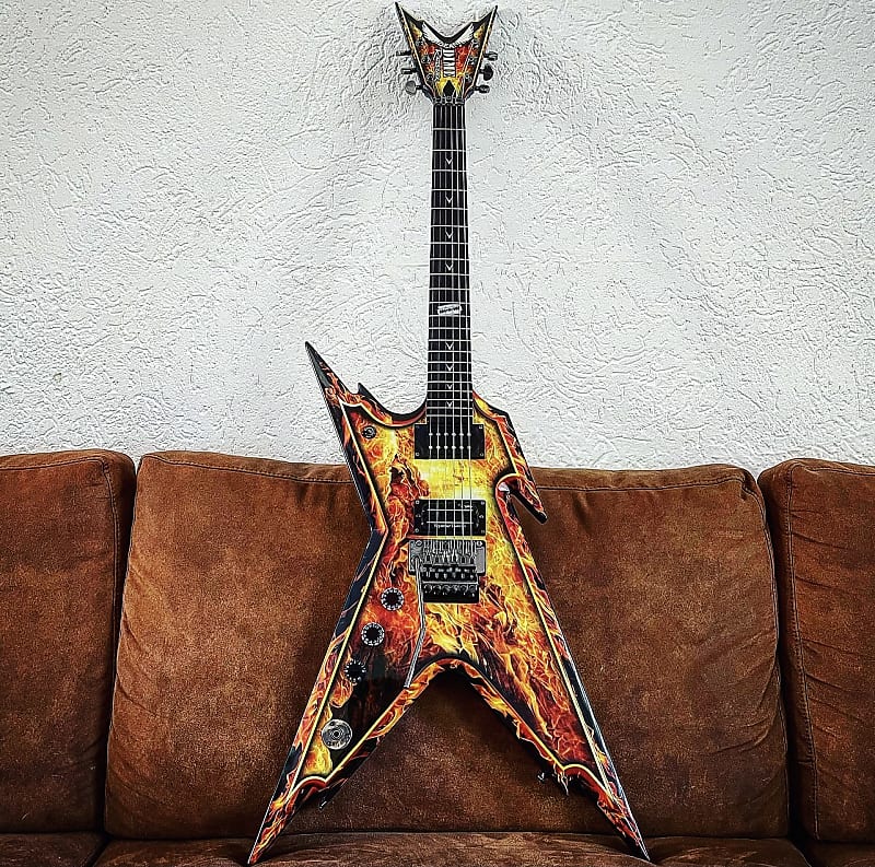 Dean Razorback - Explosion left handed | Reverb