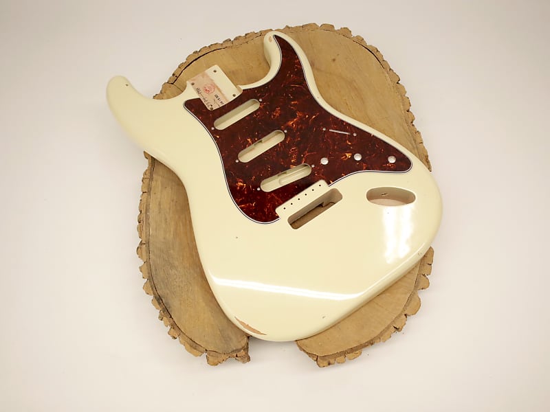 100% Nitrocellulose Lacquer aged finish by Lewis Custom | Reverb