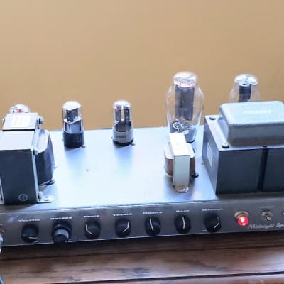 Siegmund MS-300B Amplifier; Hammered Silver Chassis Mount; | Reverb