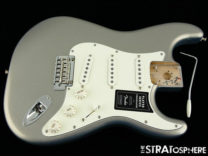 2021 Fender Player Stratocaster Strat LOADED BODY | Reverb France