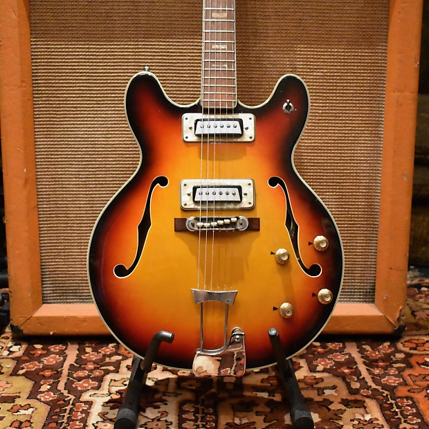 Vintage 1970s Commodore Semi Acoustic Hollow Body Jazz | Reverb UK