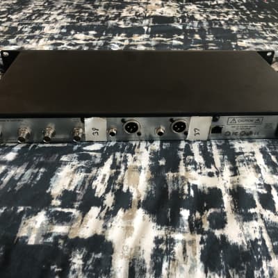 Beyerdynamic TG 1000 Wireless System | Reverb