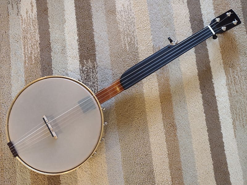 Thumpy Banjo - Ultra-Light - Pre-Order - Short-Scale - | Reverb UK