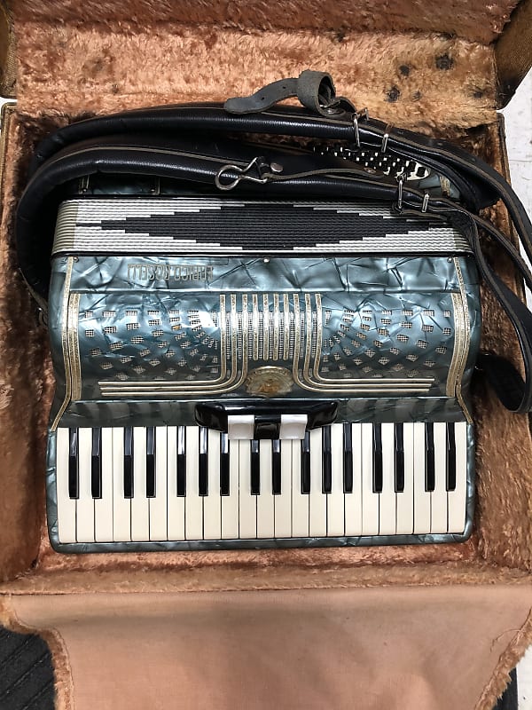 Enrico Roselli Accordion Custom Built for Stancato School | Reverb
