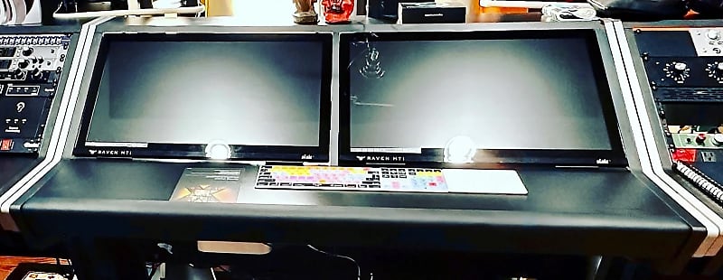 Steven Slate Audio RAVEN MTi CORE Station with 2 RAVEN MTi2s | Reverb