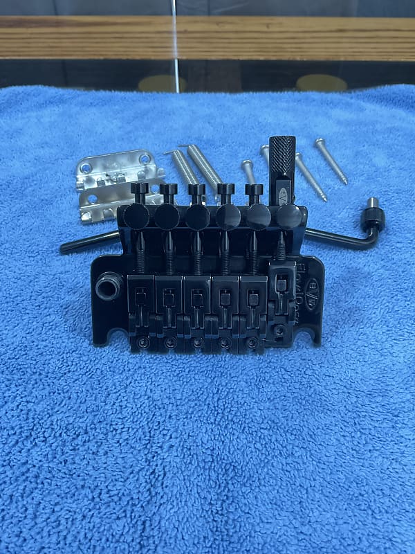 EVH EVH branded Floyd Rose tremolo bridge Current - Black | Reverb