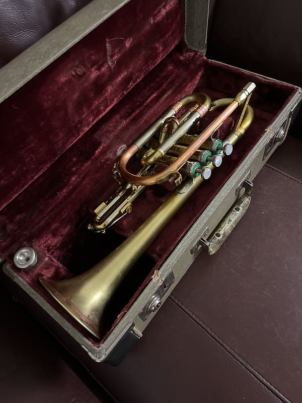 Getzen Super Deluxe Bb Cornet (1958) SN 100583 (rare third | Reverb