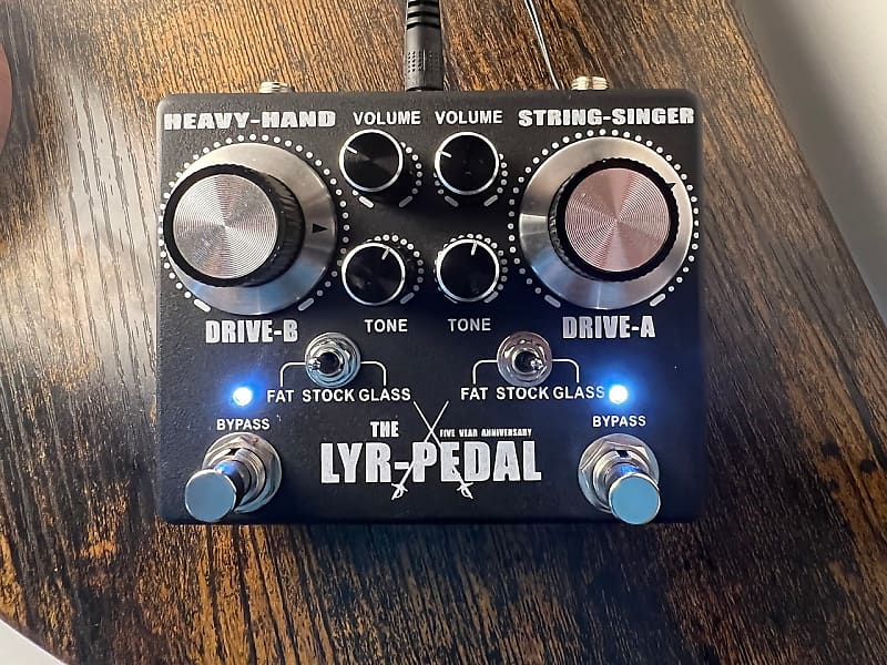 Lyr Lyr Pedal KingTone Duelist clone black | Reverb