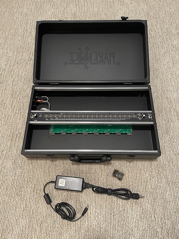Make Noise 7U Metal CV Bus Case | Reverb