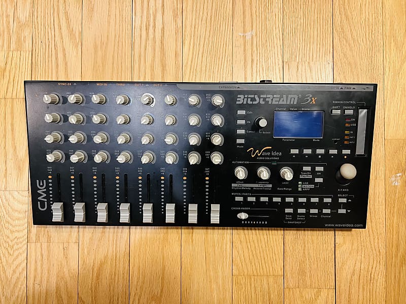 CME Bitstream 3X | Reverb