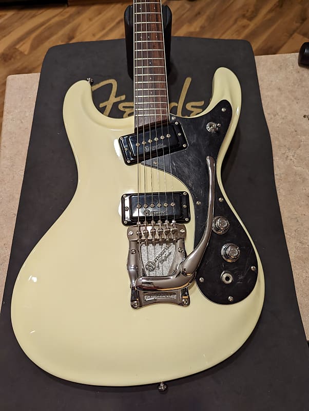 Mosrite Ventures Electric Guitar | Reverb