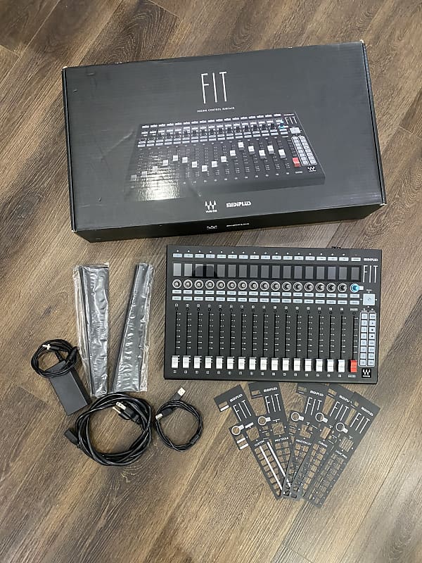 Waves FIT Midiplus 16+1 Control Surface | Reverb