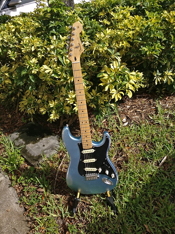 Fender Strat Partscaster 2021-2022 - Ice Blue Metallic | Reverb