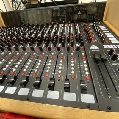 Trident Series 8T, 16 Channel Analogue Mixing Desk Mixer | Reverb UK