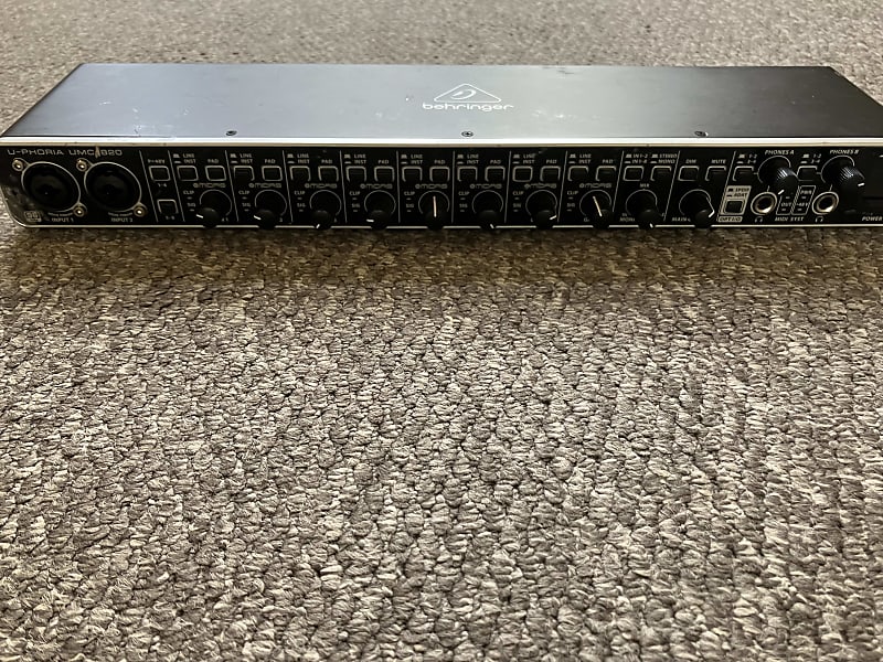 Behringer Interface/Pre amp Behringer ultragain ada8200 | Reverb