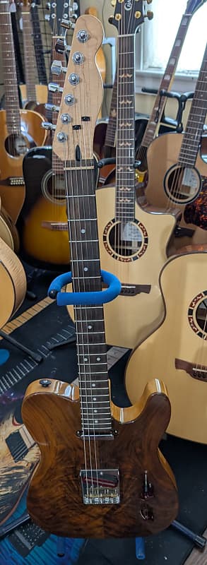 Custom Telecaster Carlo Walnut & Alder | Reverb