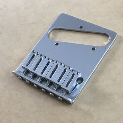 Lefty Modern FENDER Gotoh MIJ 6 Saddle Guitar Bridge Genuine | Reverb