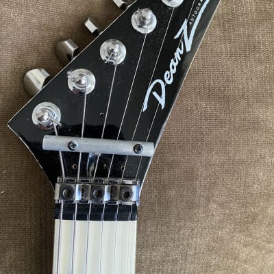Dean Z autograph 1986-1987 Black | Reverb