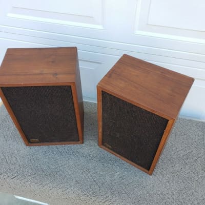 Vintage Realistic MC-1000 speakers | Reverb