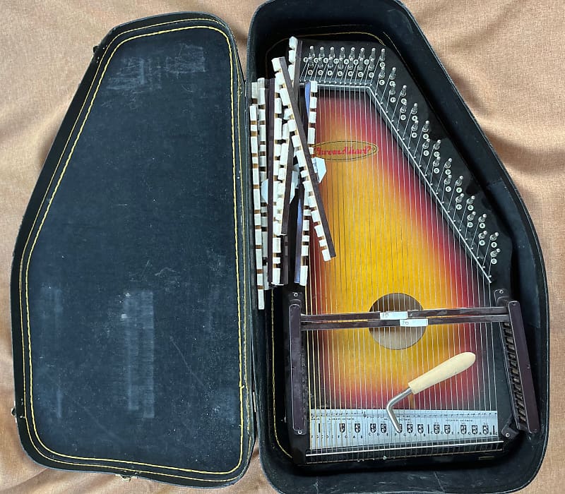 Chromaharp Vintage Chromaharp 15 Cord Autoharp Project with | Reverb