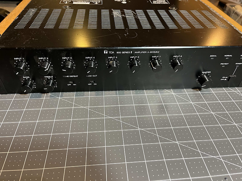 Toa 900 2000s with 6 Balanced Input Modules | Reverb