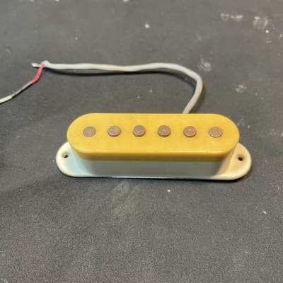 Fernandes/Teisco Stratocaster Pickup (Middle) 1970's-80's - | Reverb